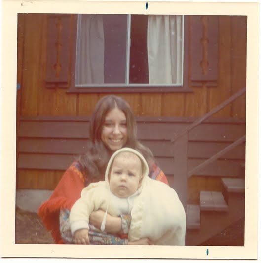 gold country girls: What are you feeding that kid?