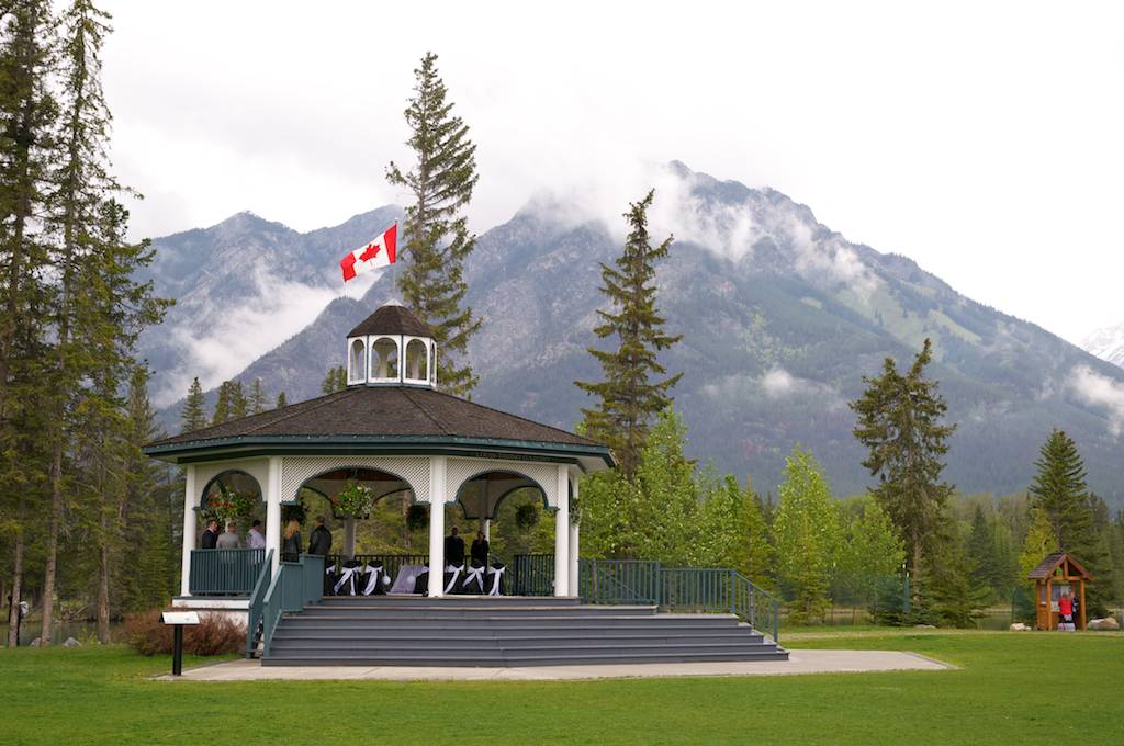 Alpine Peak Photography: Jordyn & Justin, Banff Central Park Gazebo ...