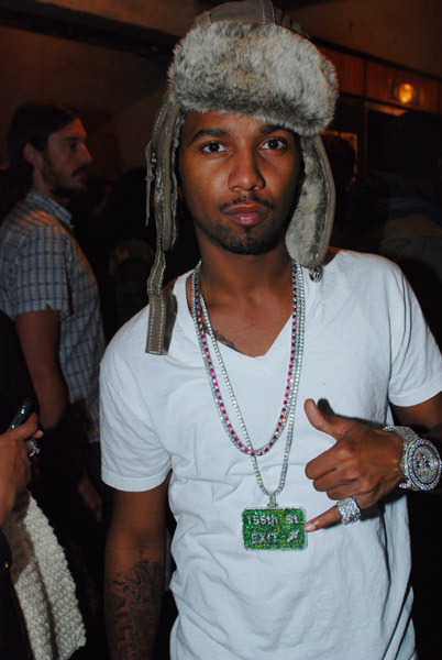YOU SEE THAT CHAIN ?: Juelz Santana - American Flag , 155th , Ace card ...