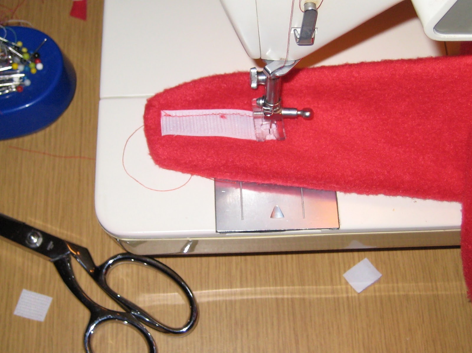 Lilybug Designs: Fish Hat Tutorial