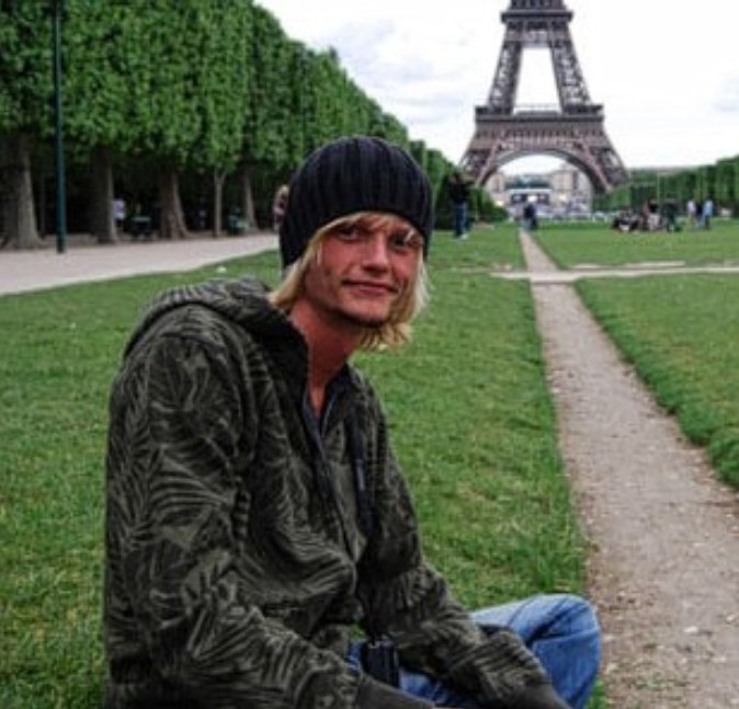 El Gobierno en la Sombra: "Suicidaron" a Rick Clay