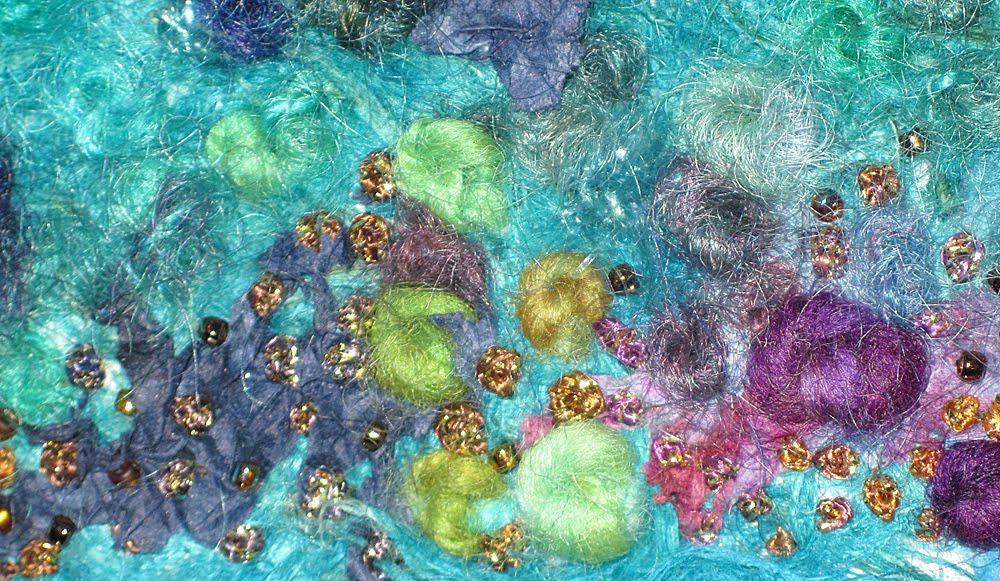 CAROLYN SAXBY MIXED MEDIA TEXTILE ART: October 2010