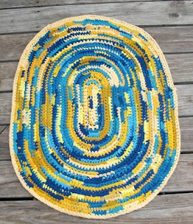 Debs Crochet: Oval Rag Rug- My own design