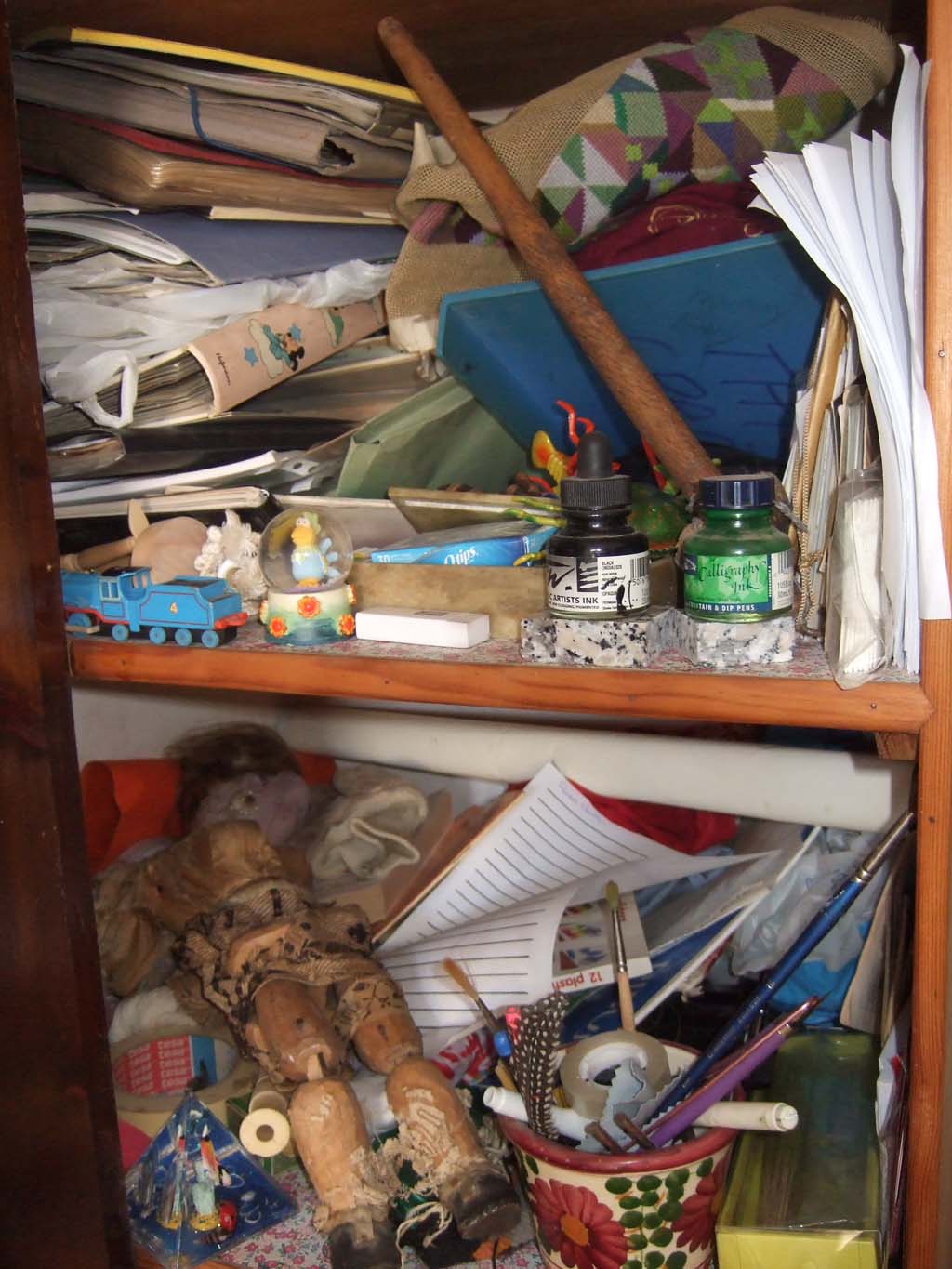 Shut Eye Town How Tidy Is Your Cupboard shut-eye-town-how-tidy-is-your-cupboard