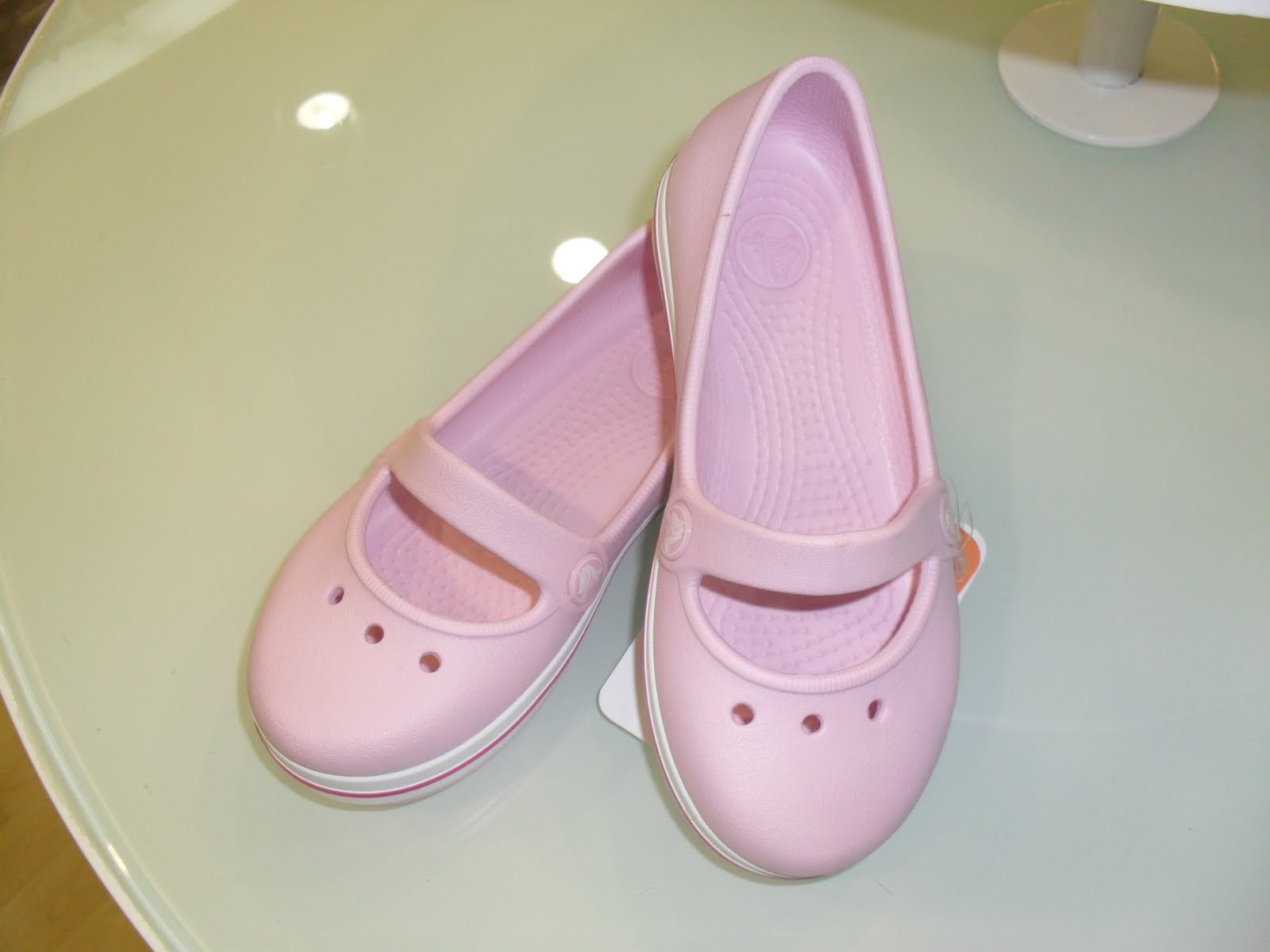 Enjoy while u can as believe in urself: Biggest Crocs Concept Store in ...