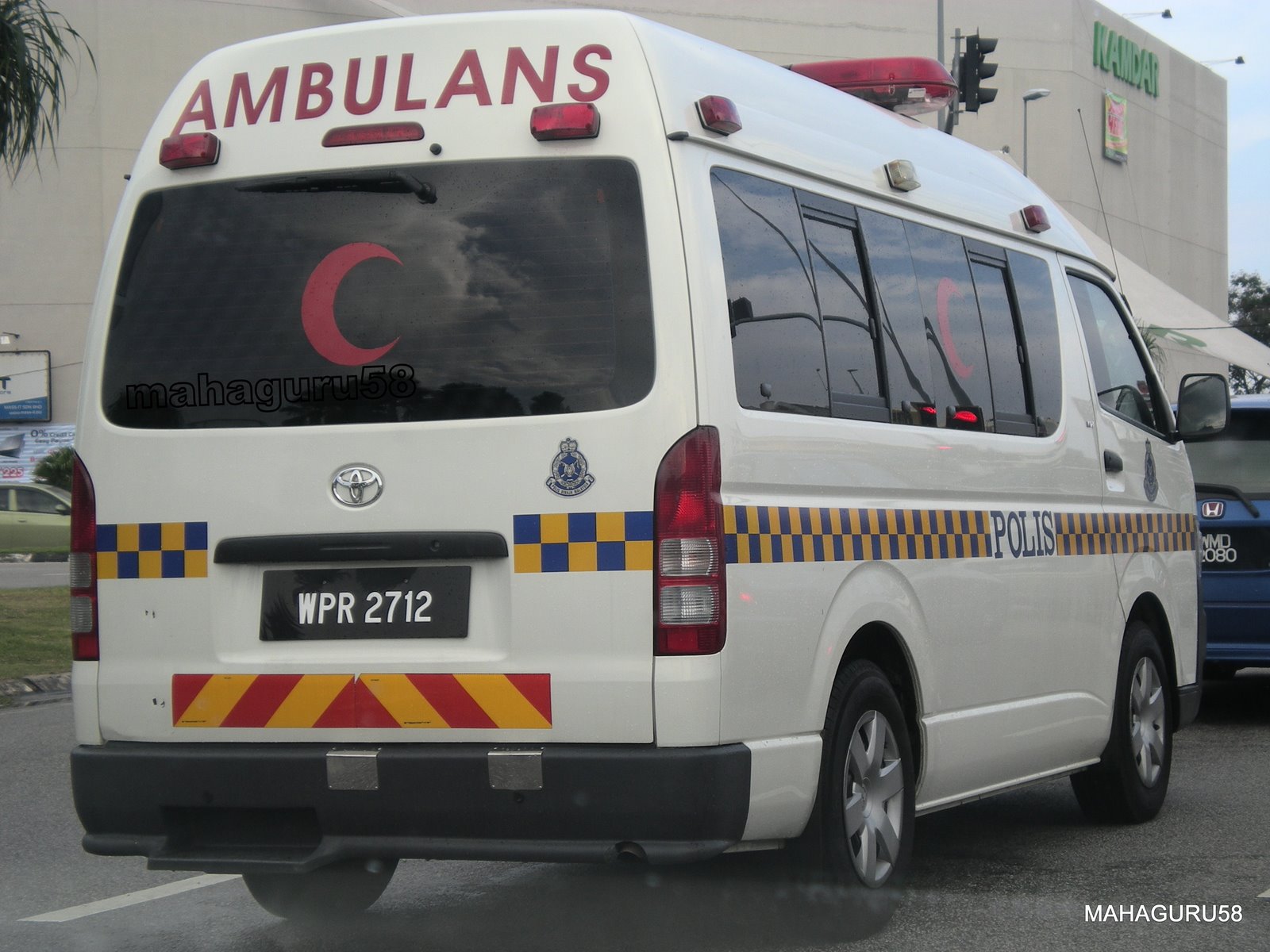This is life: Ambulans di Malaysia