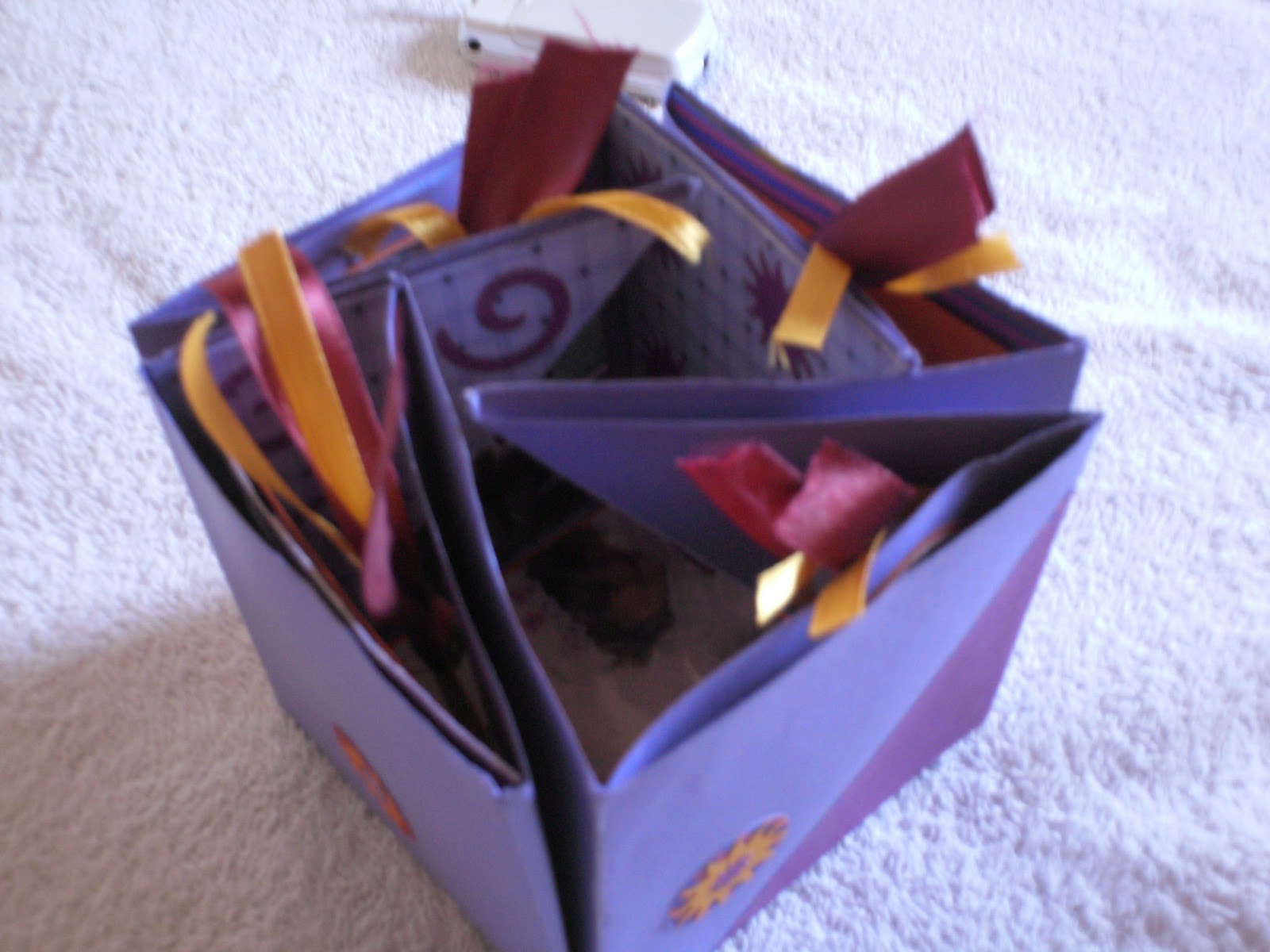 * ScRapBoOkiNg *: ScRaP bOx