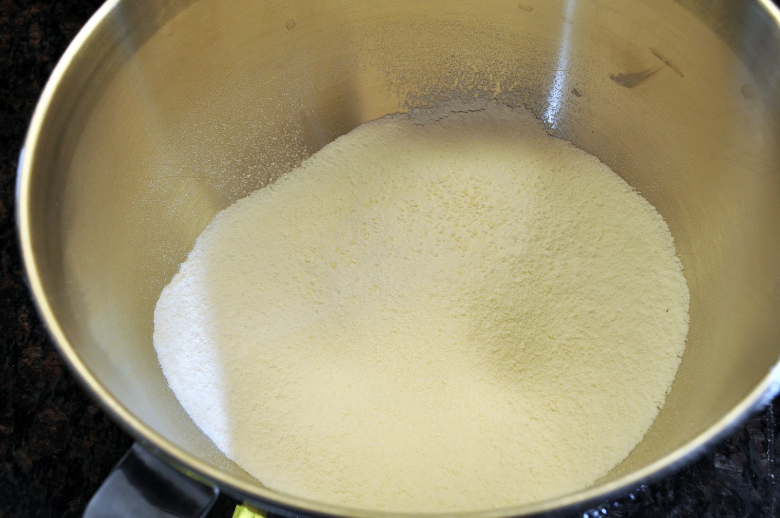 Sifting Box Cake Mix at Scott Paramore blog