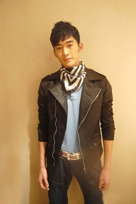 posts-its: Different Versions of F4