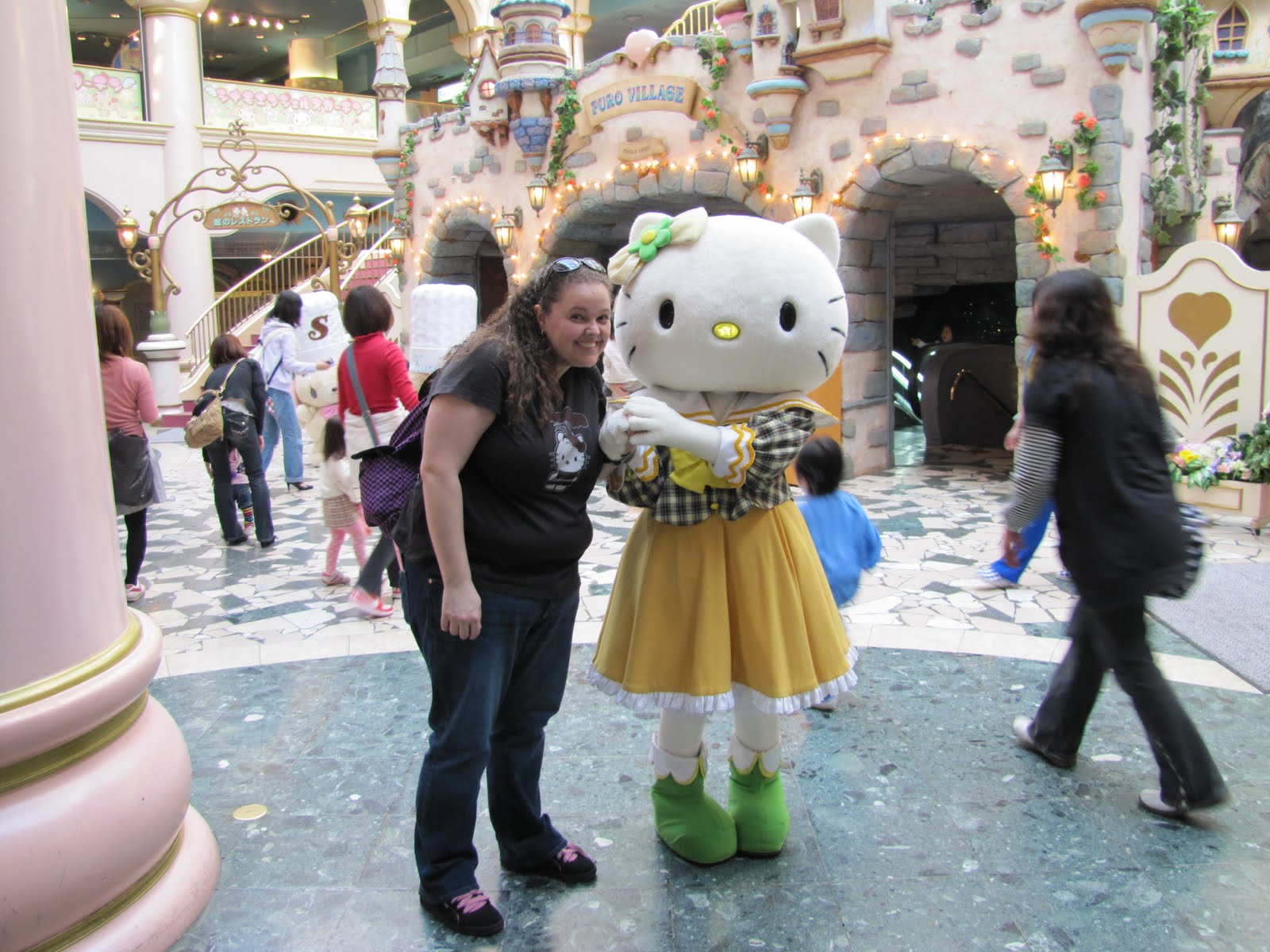 Chasing Amy . . . . On the Road Again: Sanrio Puroland (aka Hello Kitty ...