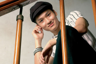 M y a n m a r H u n k s: New Model Ye Htun