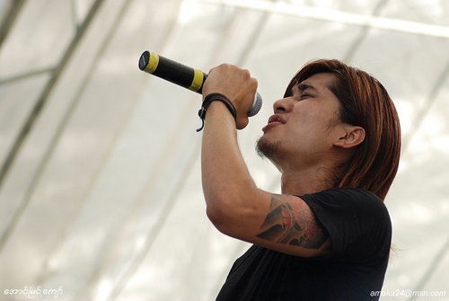 M y a n m a r H u n k s: R Zarni