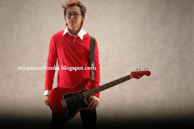 M y a n m a r H u n k s: Myanmar Singer