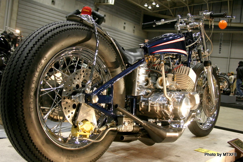 DIRT MOUNTAIN: KAWASAKI TRIPLE CHOPPER