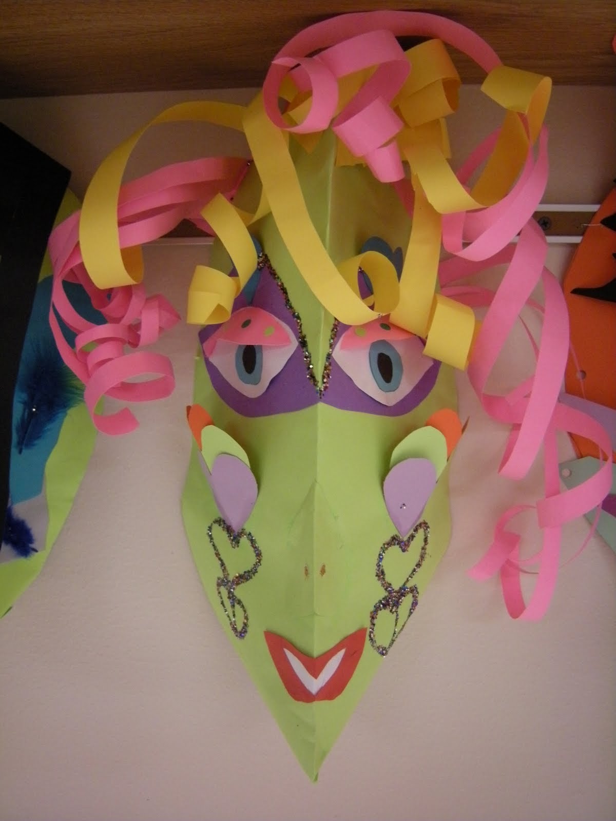 Artolazzi: Symmetrical Masks