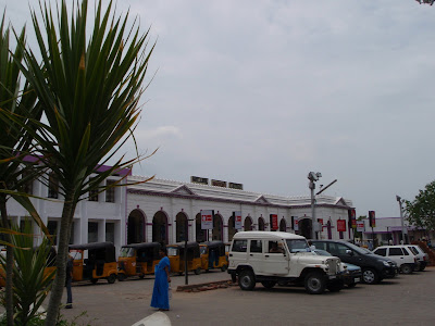Vellore Tourism: Katpadi (Vellore) railway station