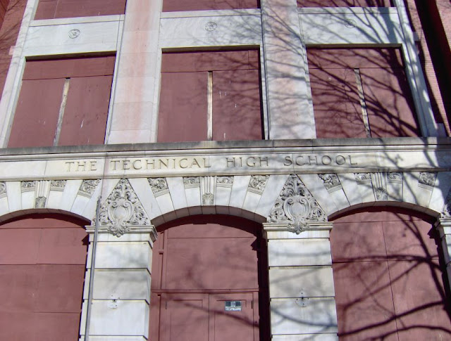 TempoSenzaTempo: The Springfield Technical High School Orchestra