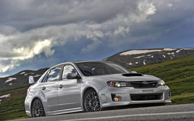 Autos Limited Edition: 2011 Subaru Impreza WRX STI Sedan