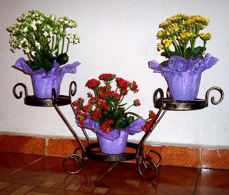 Liva Arts - Artes e Decorações: Floreira/ Porta Flores