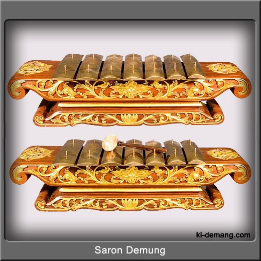 GAMELAN MAKER AND TUNER: SARON