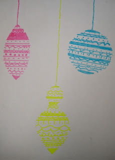 Use Your Coloured Pencils: Christmas Bauble Drawings