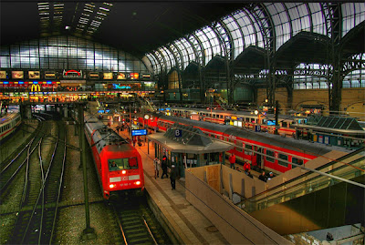 TRAVEL INTO WORLD: World’s Magnificent Train Stations - 1
