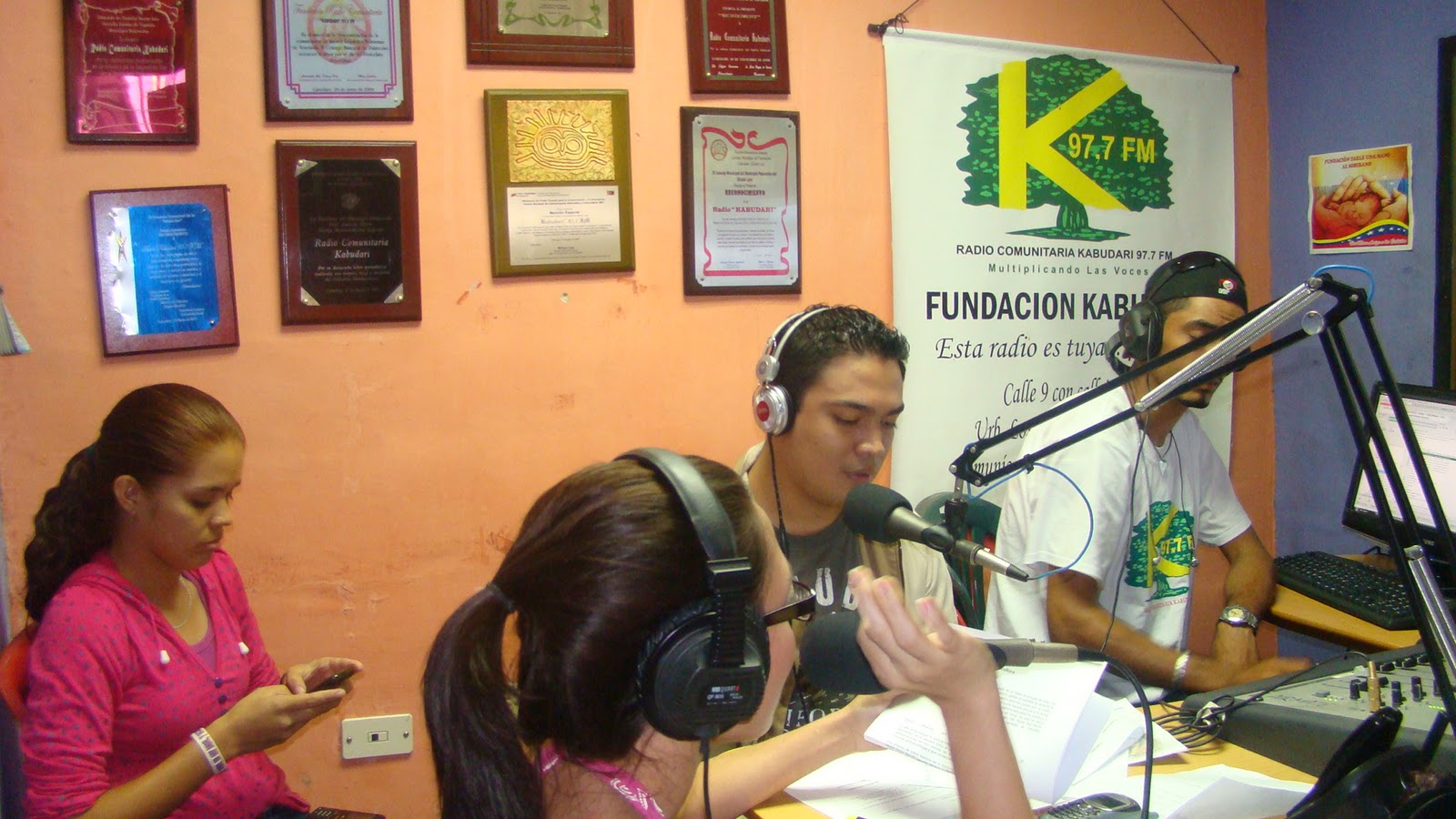 LA RADIO COMUNITARIA KABUDARI 97.7 FM ~ RADIO COMUNITARIA KABUDARI