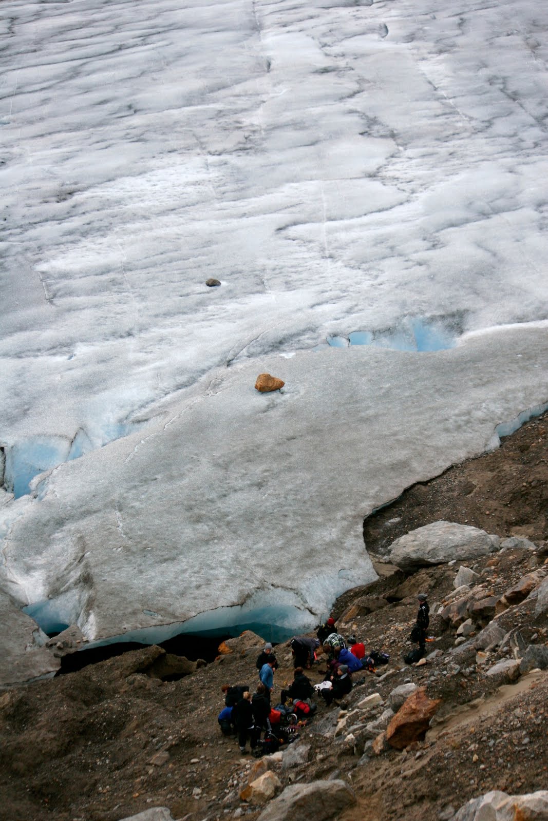 "Ut på Tur": Ungdommer på Norges eldste isbre!