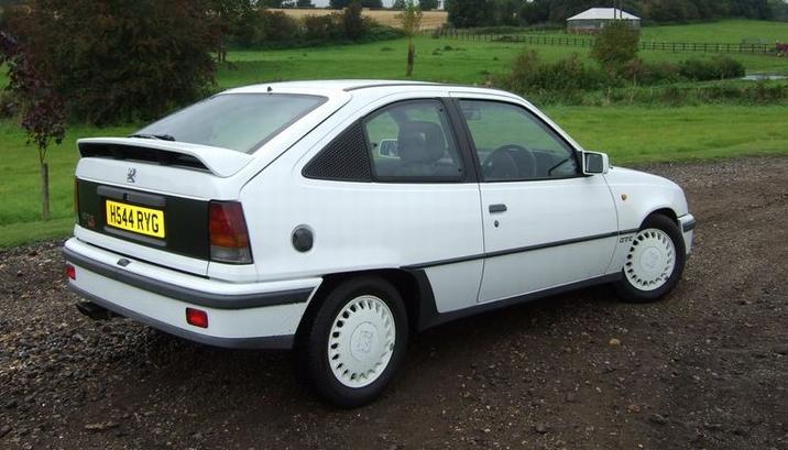 Saiba tudo sobre novidades automotivas e duas rodas: Astra