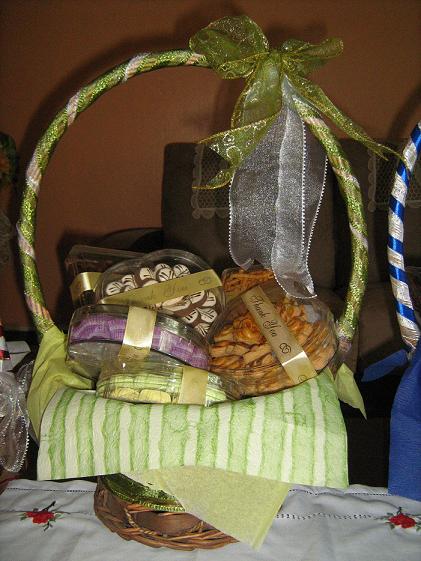 TEMPAHAN KUIH RAYA: PAKEJ HAMPER