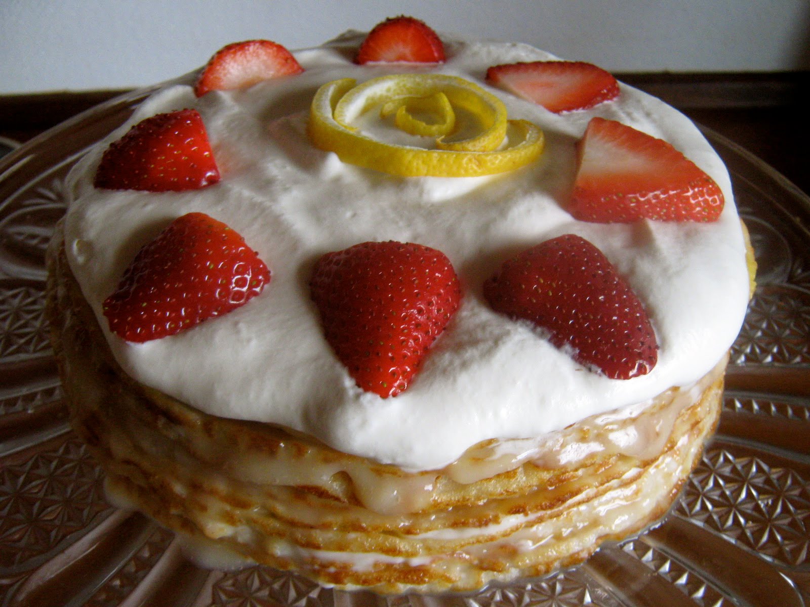 Eating in Denmark: Pandekagekagen or Pancake Cake