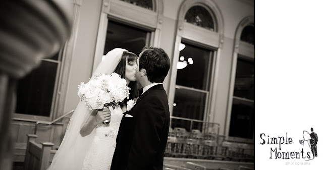 Simple Moments Photography: Tierney & Casey: Old Red Courthouse
