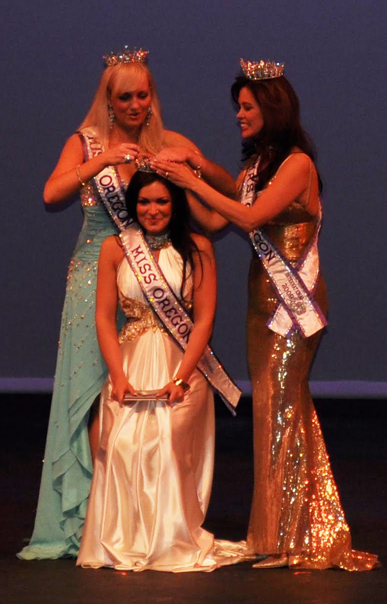 Mrs. Pacific Northwest: Oregon International Pageant