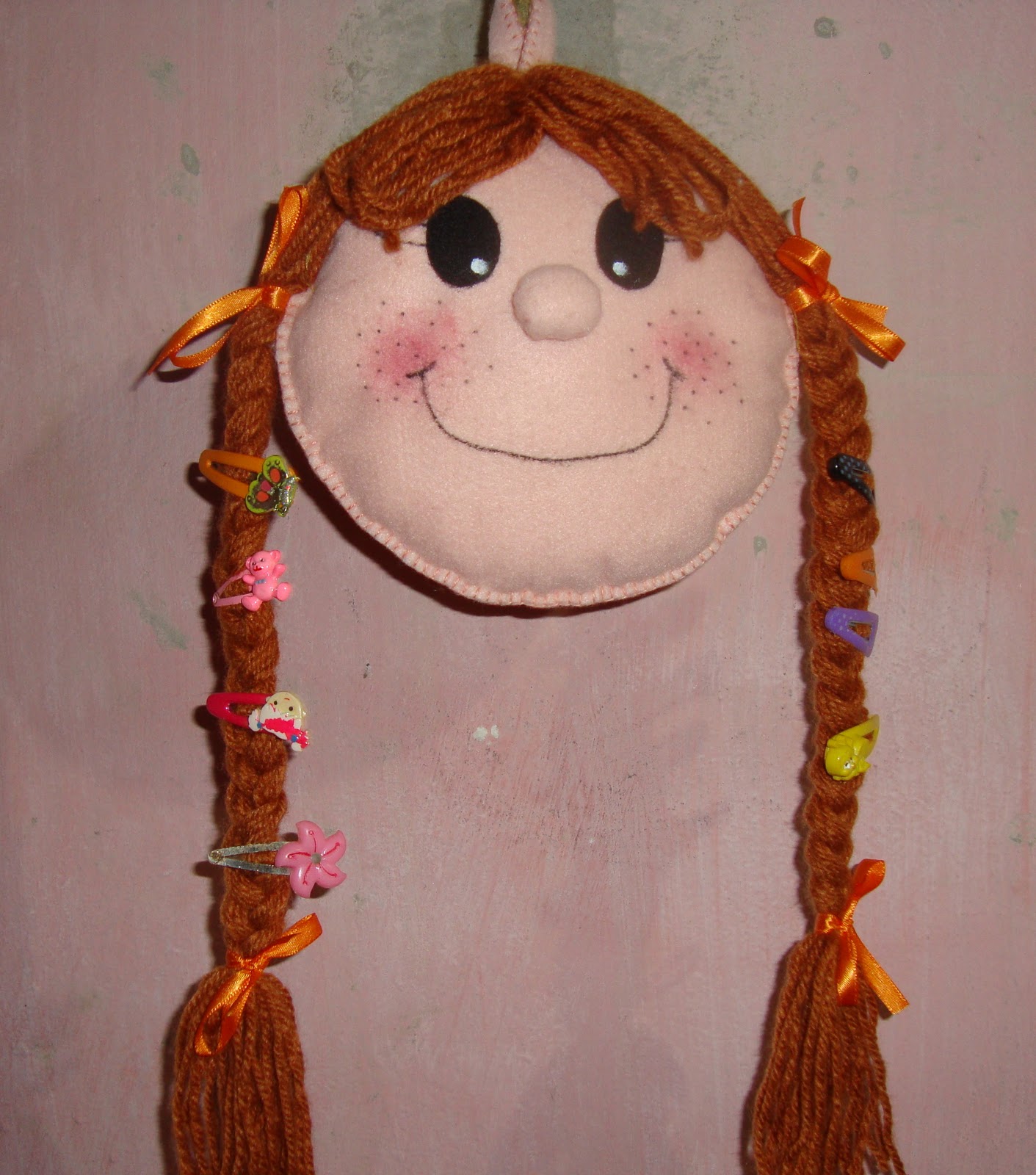 Tudo Arte: Professora Cássia Feitosa: Boneca porta-presilhas