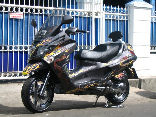 Piaggio X-EVO Modified FIRE AND DRAGON part2