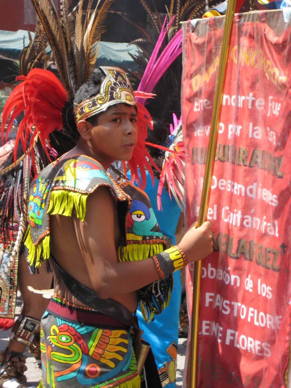 Robin Talks, Cooks and Travels: The Conchero Dancers are pretty wild!