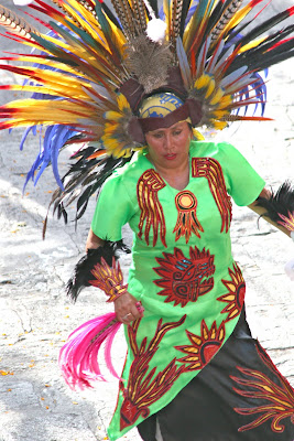 Robin Talks, Cooks and Travels: The Conchero Dancers are pretty wild!