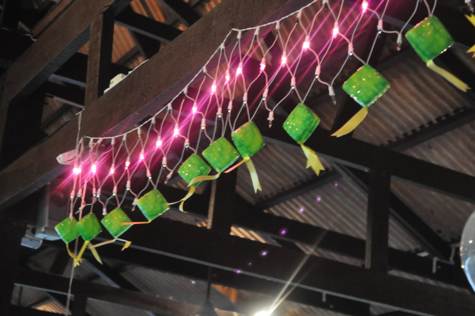 AphaRock: WHY I LOVE HARI RAYA