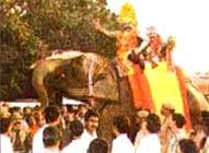 Dhanu Yatra 2018 - 2019 in Orissa at Bargarh - Baragarh Dhanuyatra 2019 ...