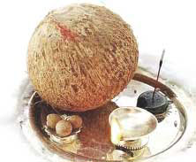 Why do Hindus Break Coconut in Ganesh Temples and Before Auspicious ...