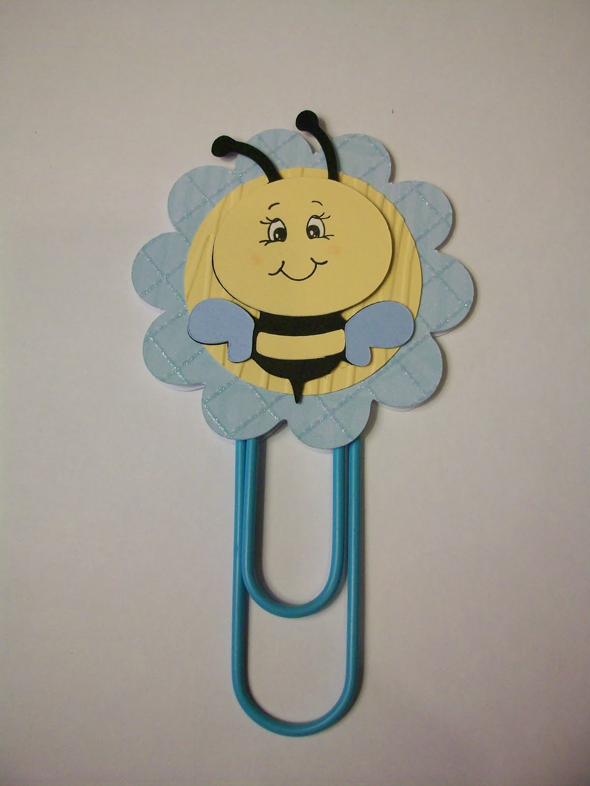 Handmade with Love: Bee Bookmark and Post it Note Holder