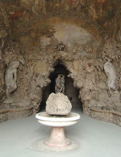 Art's The Answer!: A Fascination with Grottoes.....