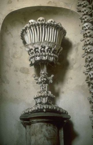 Art's The Answer!: Macabre Art