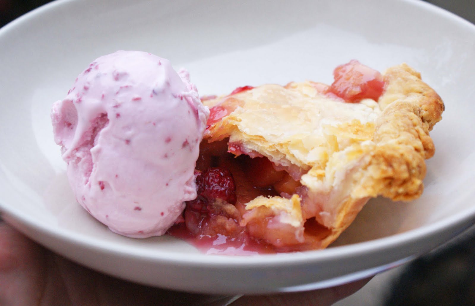 Apple Raspberry Pie - Dinner With Julie
