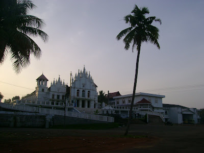 Puthuppally St George Orthodox Church Photos