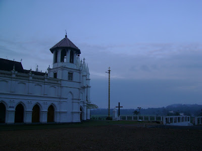 Puthuppally St George Orthodox Church Photos