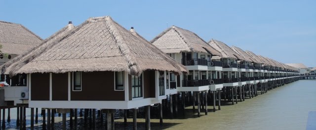 Life Photo Frame: Sepang Gld Coast & Pantai Morib