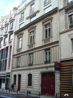 Paris-bise-art : One two two