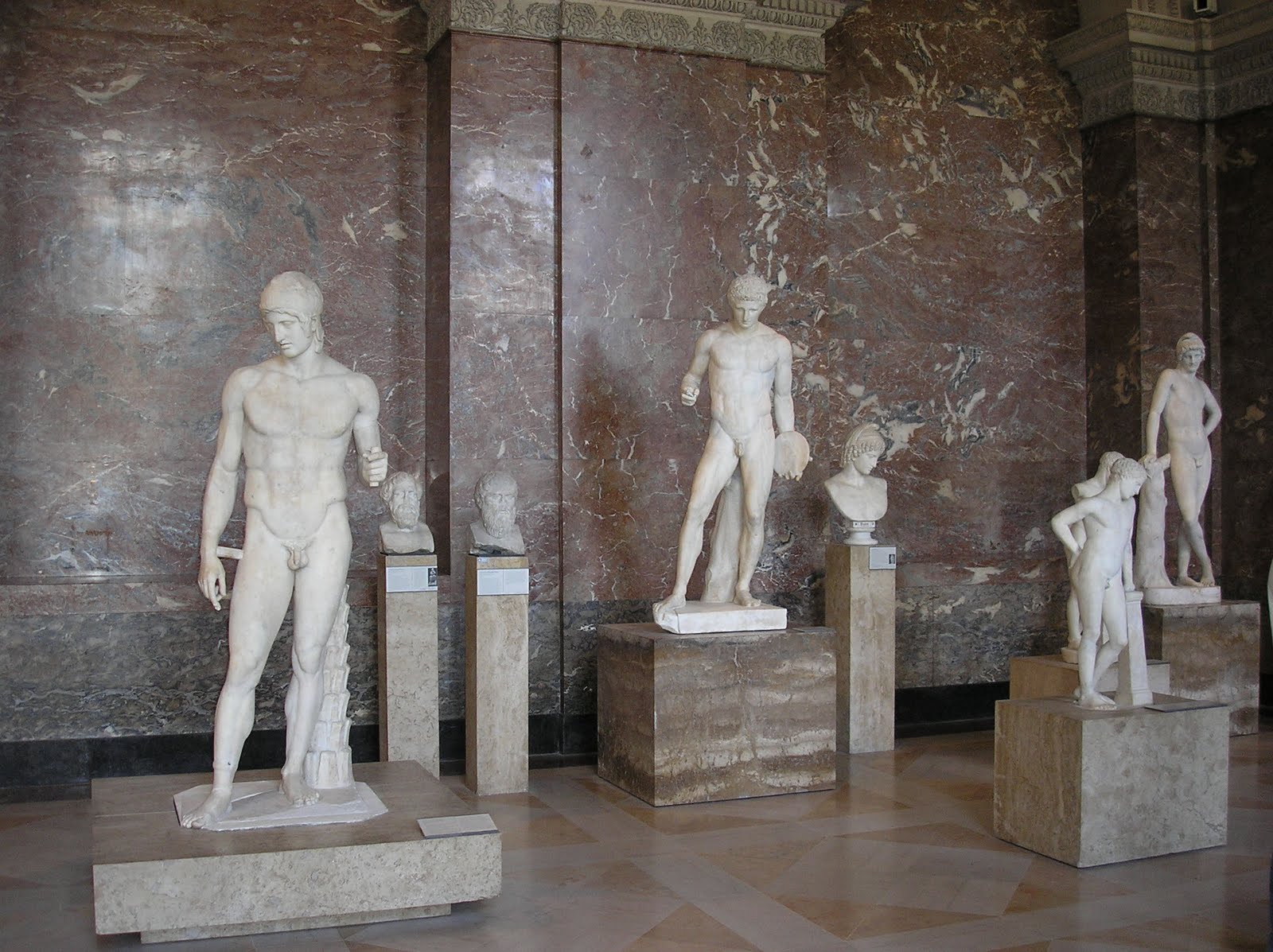 Travel Wanderings: Παρίσι,μέρος 3:Το μουσείο του Λούβρου