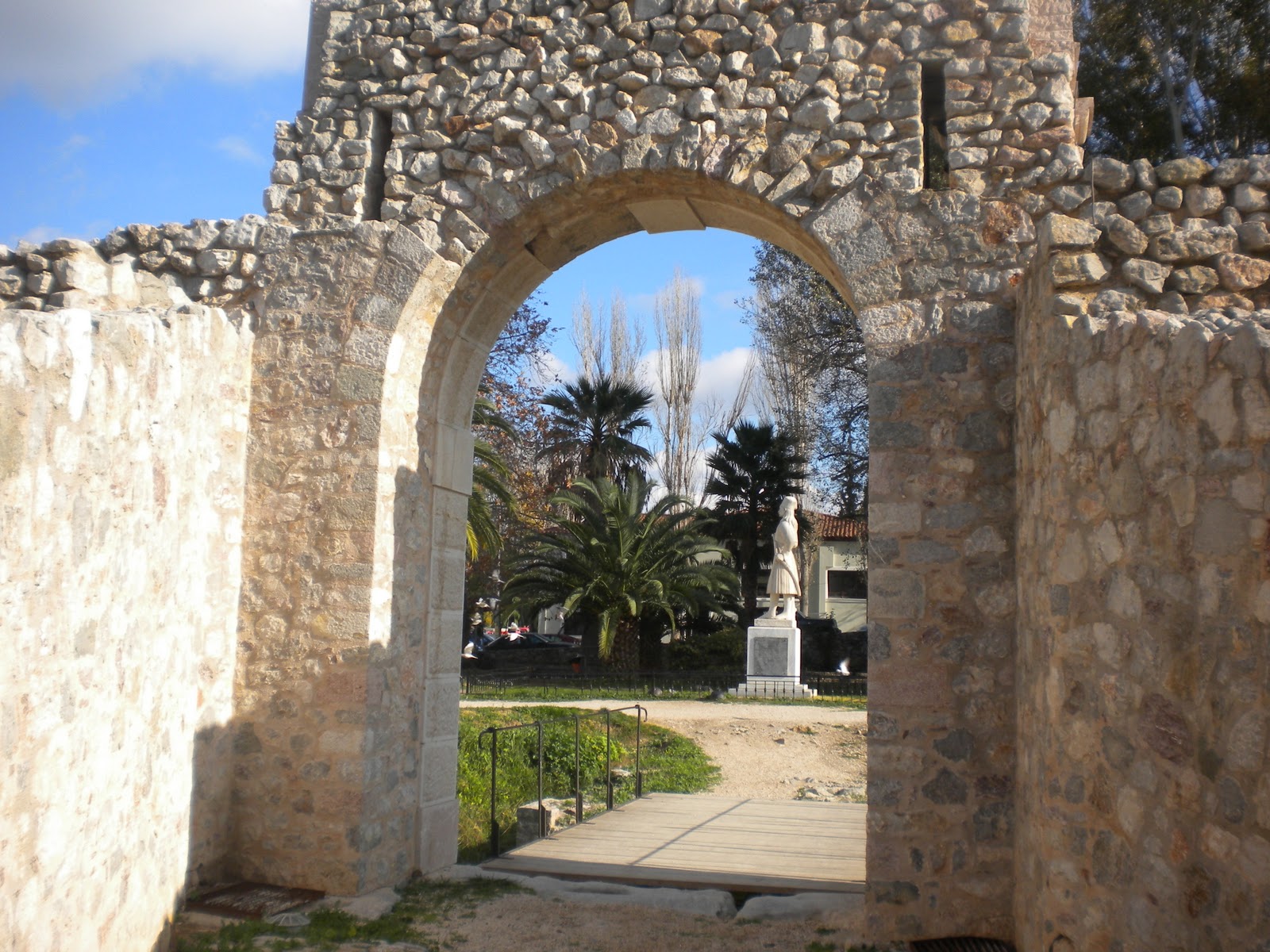 Travel Wanderings: Παλαιά πόλη Ναυπλίου:άρωμα μιας άλλης εποχής - Μέρος 1
